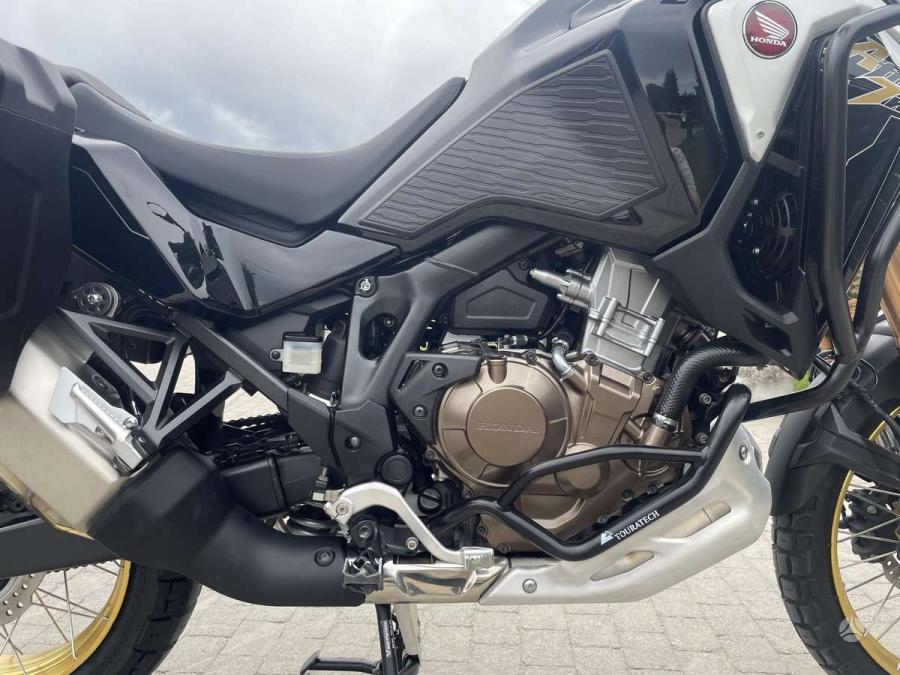 Черный Хонда CRF 2021 в Клайпеда, объемом двигателя 1.10 л и пробегом 19 тыс. км за 13500 €, фото 14 на AUTOMOTO.COM.LV