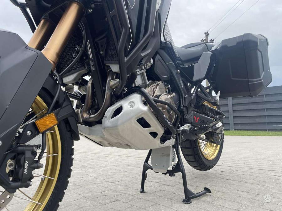 Черный Хонда CRF 2021 в Клайпеда, объемом двигателя 1.10 л и пробегом 19 тыс. км за 13500 €, фото 17 на AUTOMOTO.COM.LV