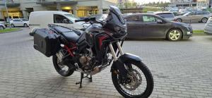 Black Honda CRF 2021 in Vilnius, with an engine capacity of 1.10 L and mileage of 19 thousand km for 9600 €, photo 3 on AUTOMOTO.COM.LV