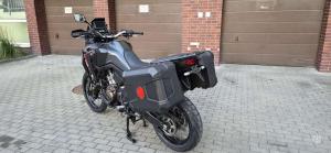 Black Honda CRF 2021 in Vilnius, with an engine capacity of 1.10 L and mileage of 19 thousand km for 9600 €, photo 4 on AUTOMOTO.COM.LV