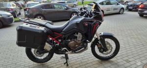 Black Honda CRF 2021 in Vilnius, with an engine capacity of 1.10 L and mileage of 19 thousand km for 9600 €, photo 6 on AUTOMOTO.COM.LV