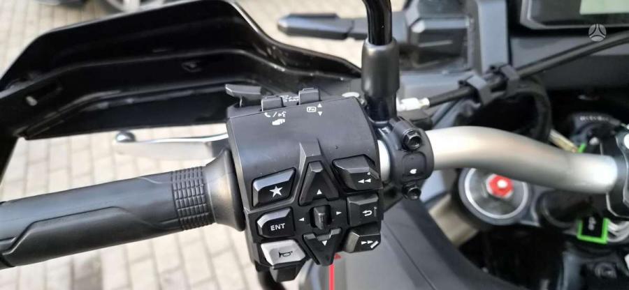 Черный Хонда CRF 2021 в Вильнюс, объемом двигателя 1.10 л и пробегом 19 тыс. км за 9600 €, фото 8 на AUTOMOTO.COM.LV