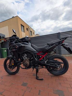 Melns Honda CRF 2022 Kauņa, ar dzinēja tilpumu 1.10 L un nobraukumu 13 tūkst. km par 13000 €, foto 8 vietnē AUTOMOTO.COM.LV