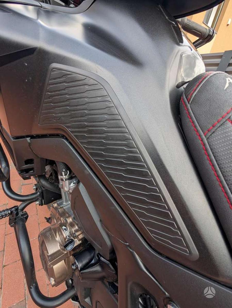 Melns Honda CRF 2022 Kauņa, ar dzinēja tilpumu 1.10 L un nobraukumu 13 tūkst. km par 13000 €, foto 13 vietnē AUTOMOTO.COM.LV