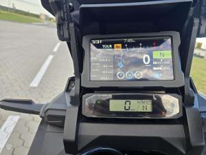 Black Honda CRF 2025 in Vilnius, with an engine capacity of 1.10 L and mileage of 5 thousand km for 14000 €, photo 8 on AUTOMOTO.COM.LV