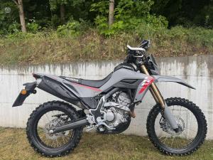 Серый Хонда CRF 2025 в Вильнюс, объемом двигателя 0.30 л и пробегом 3 тыс. км за 5000 €, фото 3 на AUTOMOTO.COM.LV
