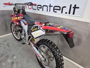 Honda CRF 2002 Kauņa, ar dzinēja tilpumu 0.45 L un nobraukumu 10000 tūkst. km par 2400 €, foto 6 vietnē AUTOMOTO.COM.LV