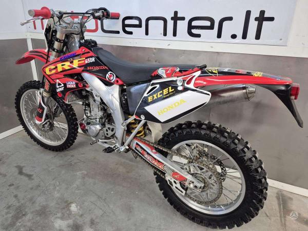 Honda CRF 2002 Kauņa, ar dzinēja tilpumu 0.45 L un nobraukumu 10000 tūkst. km par 2400 €, foto 6 vietnē AUTOMOTO.COM.LV