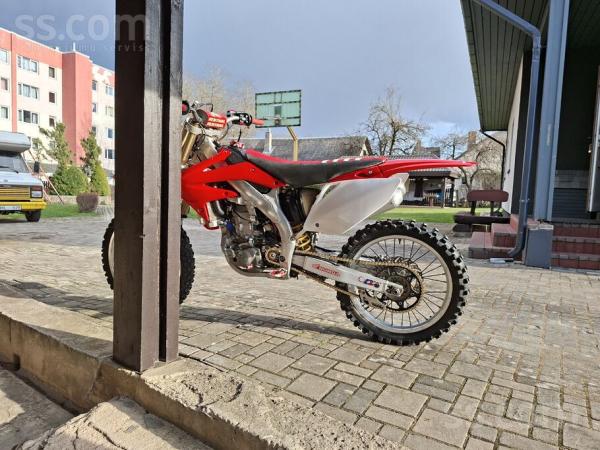 Honda CRF 2007 Saldus, ar dzinēja tilpumu 0.45 L un nobraukumu 0 tūkst. km par 1850 €, foto 8 vietnē AUTOMOTO.COM.LV