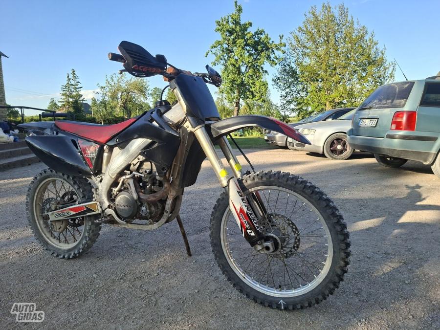 Honda CRF 2007 in Radviliskis, with an engine capacity of 0.00 L and mileage of 0 thousand km for 1000 €, photo 3 on AUTOMOTO.COM.LV