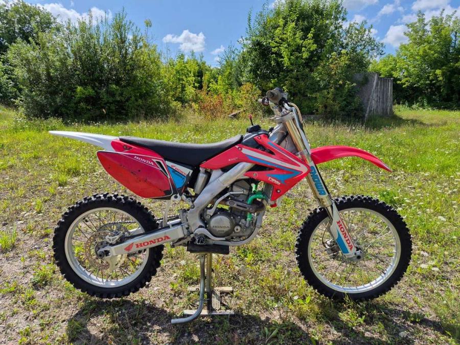 Honda CRF 2007 Klaipėda, ar dzinēja tilpumu 0.25 L un nobraukumu 0 tūkst. km par 2150 €, foto 4 vietnē AUTOMOTO.COM.LV