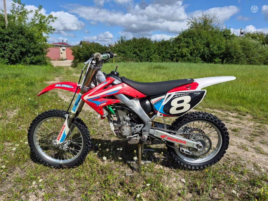 Honda CRF 2007 Klaipėda, ar dzinēja tilpumu 0.25 L un nobraukumu 0 tūkst. km par 2150 €, foto 5 vietnē AUTOMOTO.COM.LV