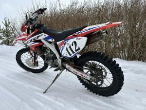 Honda CRF 2008 in Ukmerge, with an engine capacity of 0.45 L and mileage of 0 thousand km for 2900 €, photo 2 on AUTOMOTO.COM.LV