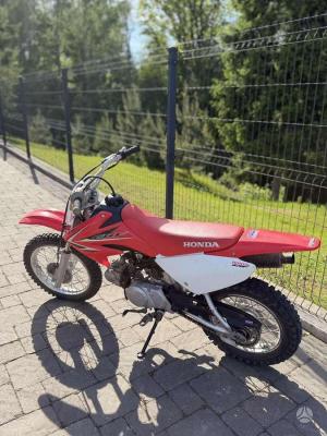Honda CRF 2008 in Taurage, with an engine capacity of 70.00 L and mileage of 1 thousand km for 950 €, photo 4 on AUTOMOTO.COM.LV