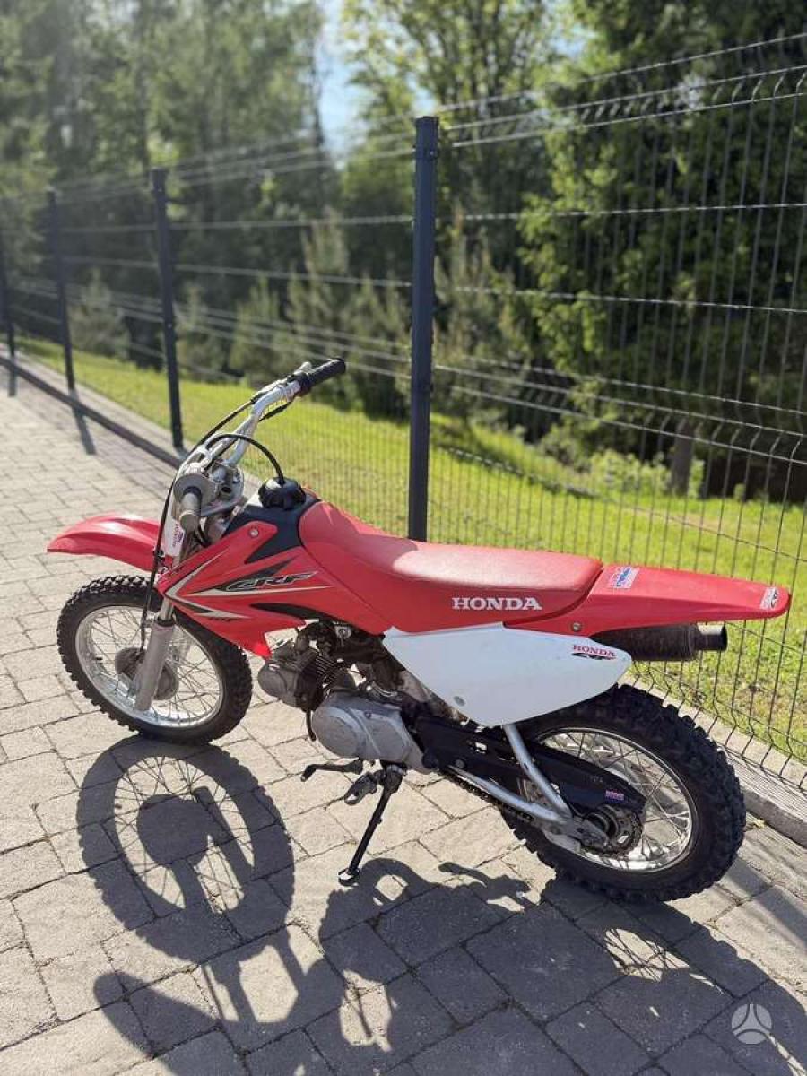 Honda CRF 2008 in Taurage, with an engine capacity of 70.00 L and mileage of 1 thousand km for 950 €, photo 4 on AUTOMOTO.COM.LV