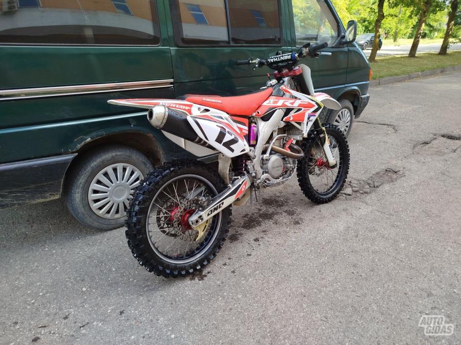 Honda CRF 2008 Šauļi, ar dzinēja tilpumu 0.45 L un nobraukumu 0 tūkst. km par 2000 €, foto 4 vietnē AUTOMOTO.COM.LV