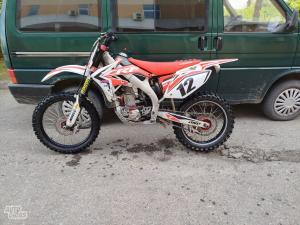 Honda CRF 2008 Šauļi, ar dzinēja tilpumu 0.45 L un nobraukumu 0 tūkst. km par 2000 €, foto 6 vietnē AUTOMOTO.COM.LV