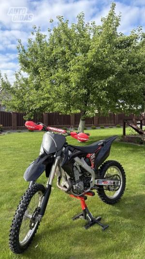 Honda CRF 2009 Kaišiadorys, ar dzinēja tilpumu 0.00 L un nobraukumu 0 tūkst. km par 2400 €, foto  vietnē AUTOMOTO.COM.LV