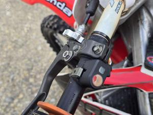Honda CRF 2012 in Siauliai, with an engine capacity of 0.45 L and mileage of 0 thousand km for 2250 €, photo 13 on AUTOMOTO.COM.LV