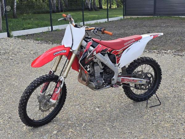 Honda CRF 2012 in Siauliai, with an engine capacity of 0.45 L and mileage of 0 thousand km for 2250 €, photo 1 on AUTOMOTO.COM.LV