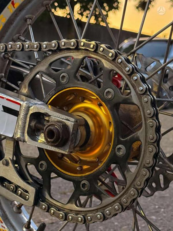 Honda CRF 2012 Šilutė, ar dzinēja tilpumu 0.45 L un nobraukumu 0 tūkst. km par 2350 €, foto 6 vietnē AUTOMOTO.COM.LV