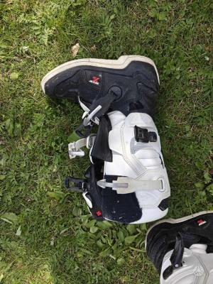 Honda CRF 2013 in Kedainiai, with an engine capacity of 49.00 L and mileage of 0 thousand km for 950 €, photo 12 on AUTOMOTO.COM.LV