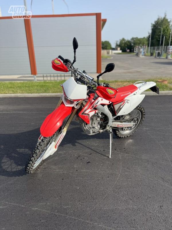 Хонда CRF 2014 в Кретинга, объемом двигателя 0.45 л и пробегом 0 тыс. км за 3500 €, фото 9 на AUTOMOTO.COM.LV