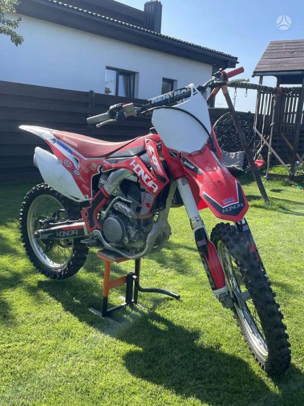 Honda CRF 2015 in Klaipeda, with an engine capacity of 0.25 L and mileage of 0 thousand km for 2500 €, photo 6 on AUTOMOTO.COM.LV