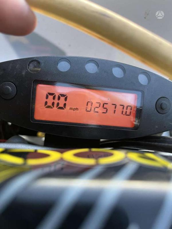 Хонда CRF 2015 в Каунас, объемом двигателя 0.25 л и пробегом 3 тыс. км за 2000 €, фото 5 на AUTOMOTO.COM.LV