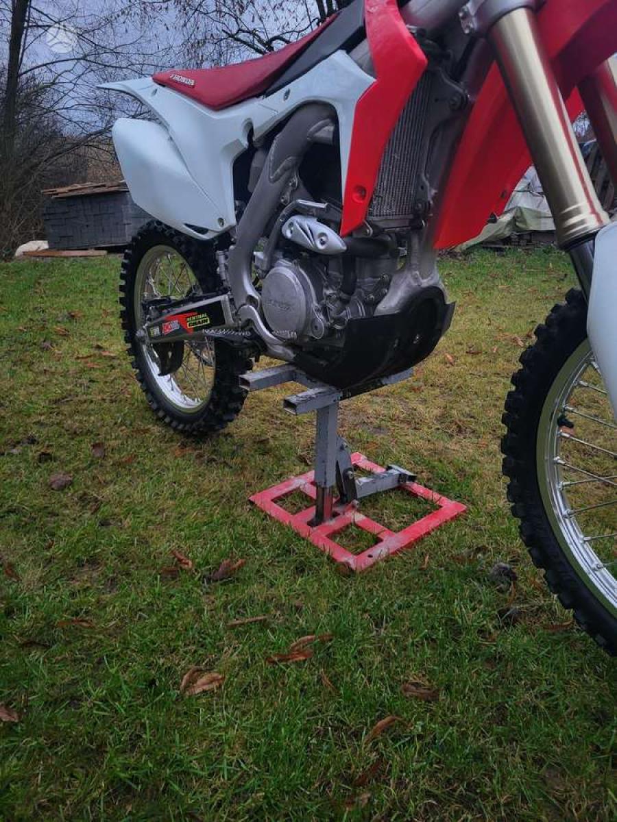 Honda CRF 2016 in Kaunas, with an engine capacity of 0.25 L and mileage of 10 thousand km for 2500 €, photo 11 on AUTOMOTO.COM.LV