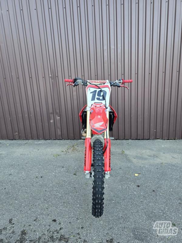 Honda CRF 2016 in Vilnius, with an engine capacity of 0.45 L and mileage of 0 thousand km for 2550 €, photo 10 on AUTOMOTO.COM.LV
