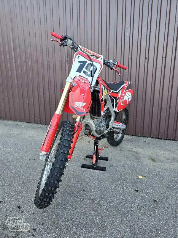 Honda CRF 2016 in Vilnius, with an engine capacity of 0.45 L and mileage of 0 thousand km for 2550 €, photo 11 on AUTOMOTO.COM.LV