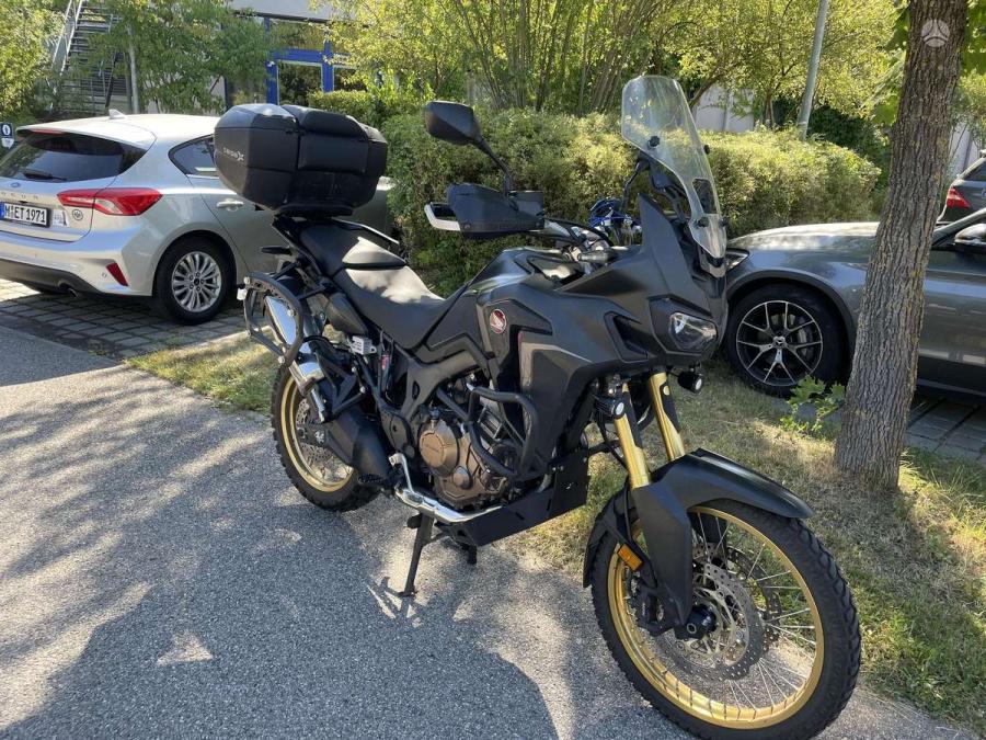 Honda CRF 2016 in Vilnius, with an engine capacity of 1.00 L and mileage of 49 thousand km for 8000 €, photo 3 on AUTOMOTO.COM.LV