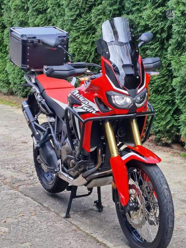 Honda CRF 2016 in Telschi, with an engine capacity of 1.00 L and mileage of 36 thousand km for 8300 €, photo 1 on AUTOMOTO.COM.LV