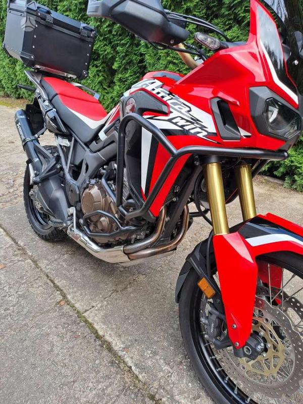 Honda CRF 2016 in Telschi, with an engine capacity of 1.00 L and mileage of 36 thousand km for 8300 €, photo 4 on AUTOMOTO.COM.LV