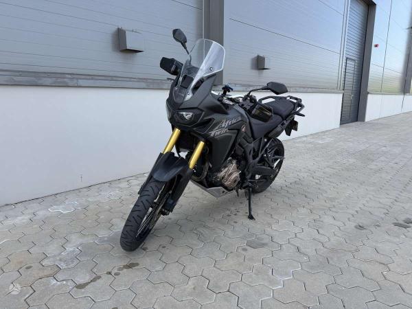 Honda CRF 2017 in Kaunas, with an engine capacity of 1.00 L and mileage of 63 thousand km for 7200 €, photo 4 on AUTOMOTO.COM.LV