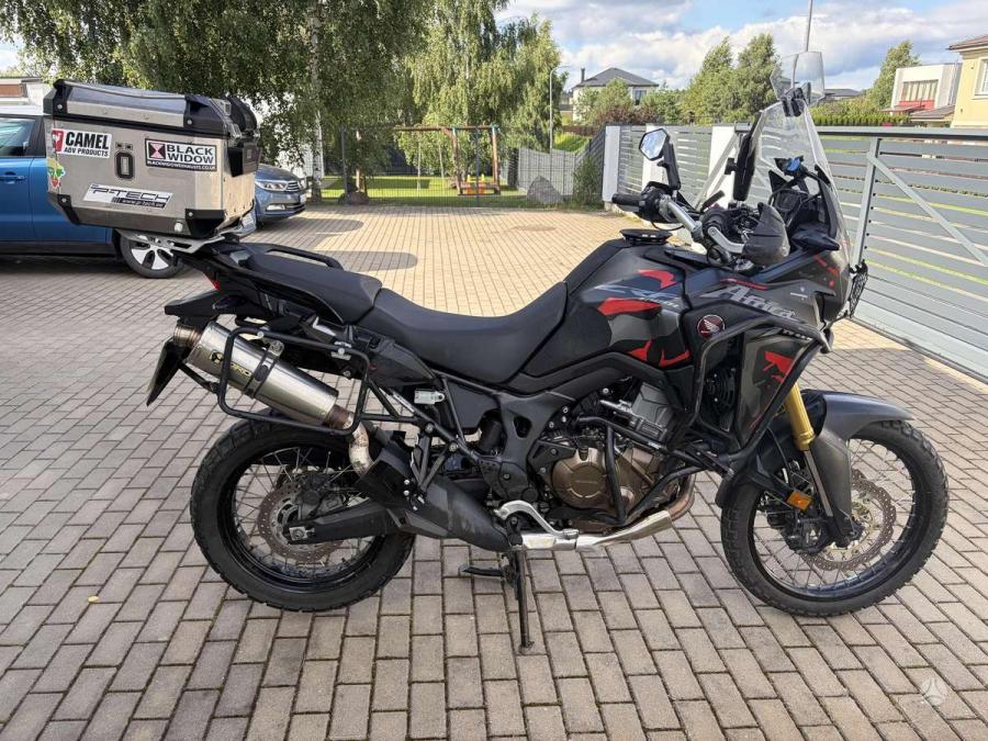 Honda CRF 2017 in Vilnius, with an engine capacity of 0.00 L and mileage of 55 thousand km for 7800 €, photo 3 on AUTOMOTO.COM.LV
