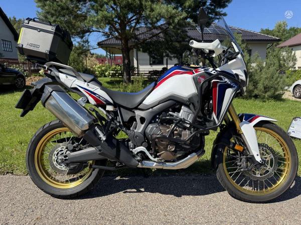 Хонда CRF 2017 в Вильнюс, объемом двигателя 1.00 л и пробегом 33 тыс. км за 8900 €, фото 9 на AUTOMOTO.COM.LV
