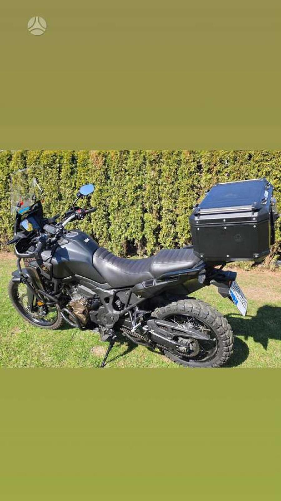 Honda CRF 2018 Viļņa, ar dzinēja tilpumu 1.00 L un nobraukumu 25 tūkst. km par 10000 €, foto 1 vietnē AUTOMOTO.COM.LV