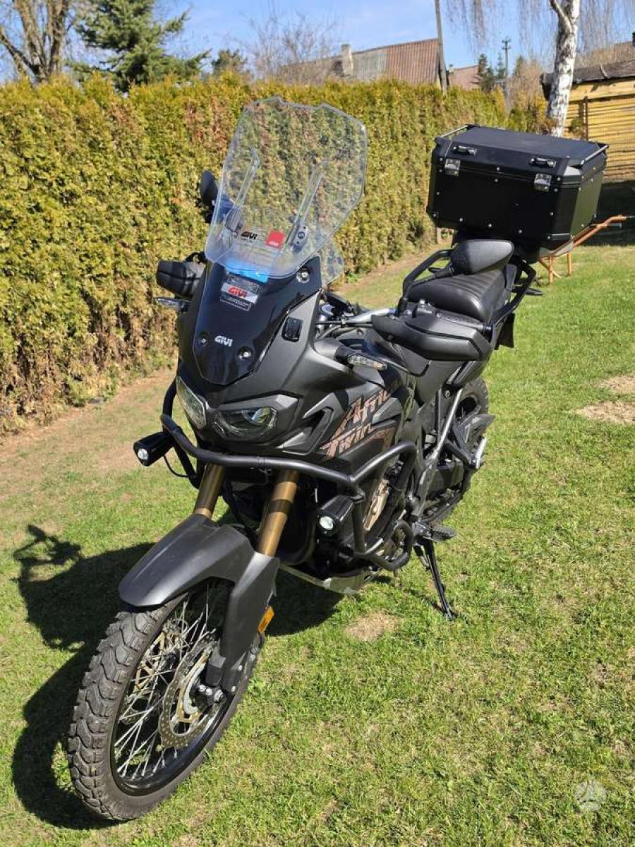Honda CRF 2018 Viļņa, ar dzinēja tilpumu 1.00 L un nobraukumu 25 tūkst. km par 10000 €, foto 5 vietnē AUTOMOTO.COM.LV