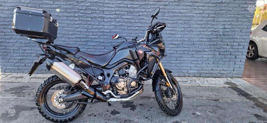 Honda CRF 2018 Viļņa, ar dzinēja tilpumu 1.00 L un nobraukumu 25 tūkst. km par 10000 €, foto 7 vietnē AUTOMOTO.COM.LV