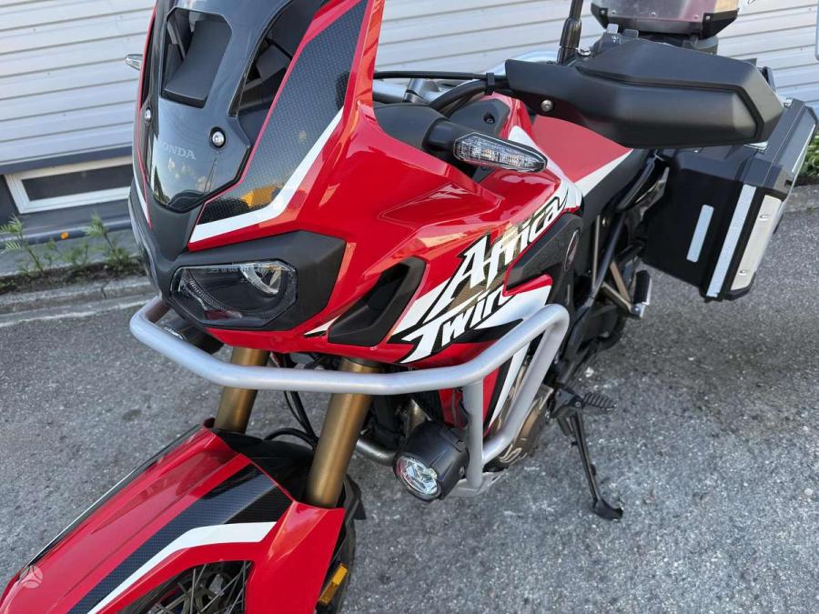 Honda CRF 2018 in Ukmerge, with an engine capacity of 1.00 L and mileage of 48 thousand km for 8950 €, photo 13 on AUTOMOTO.COM.LV