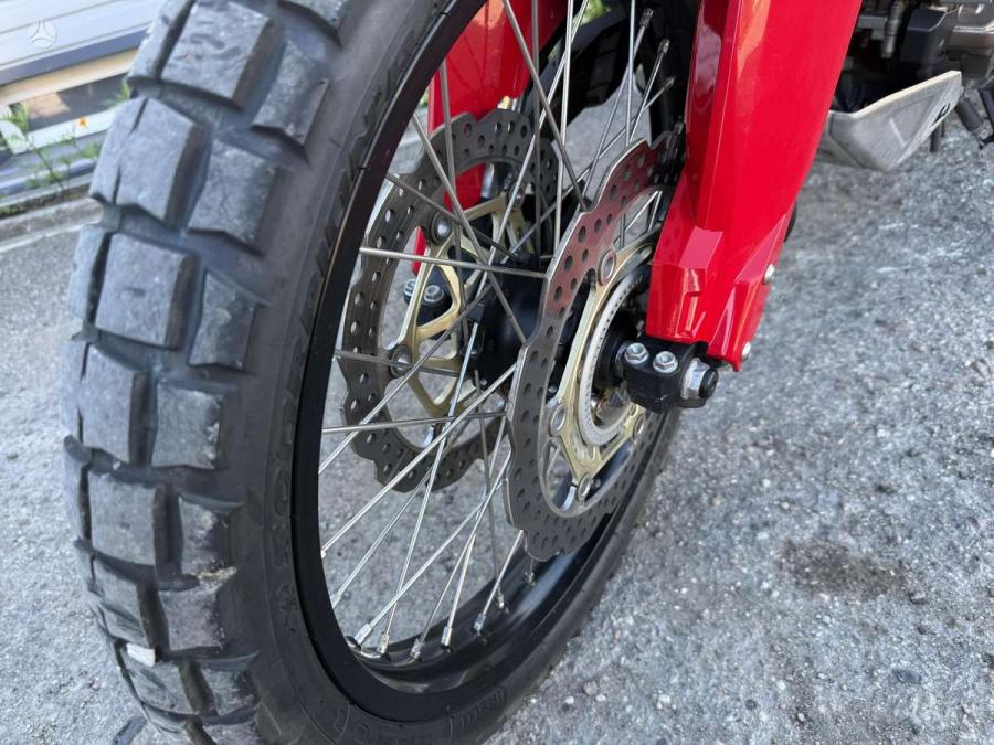 Honda CRF 2018 in Ukmerge, with an engine capacity of 1.00 L and mileage of 48 thousand km for 8950 €, photo 16 on AUTOMOTO.COM.LV