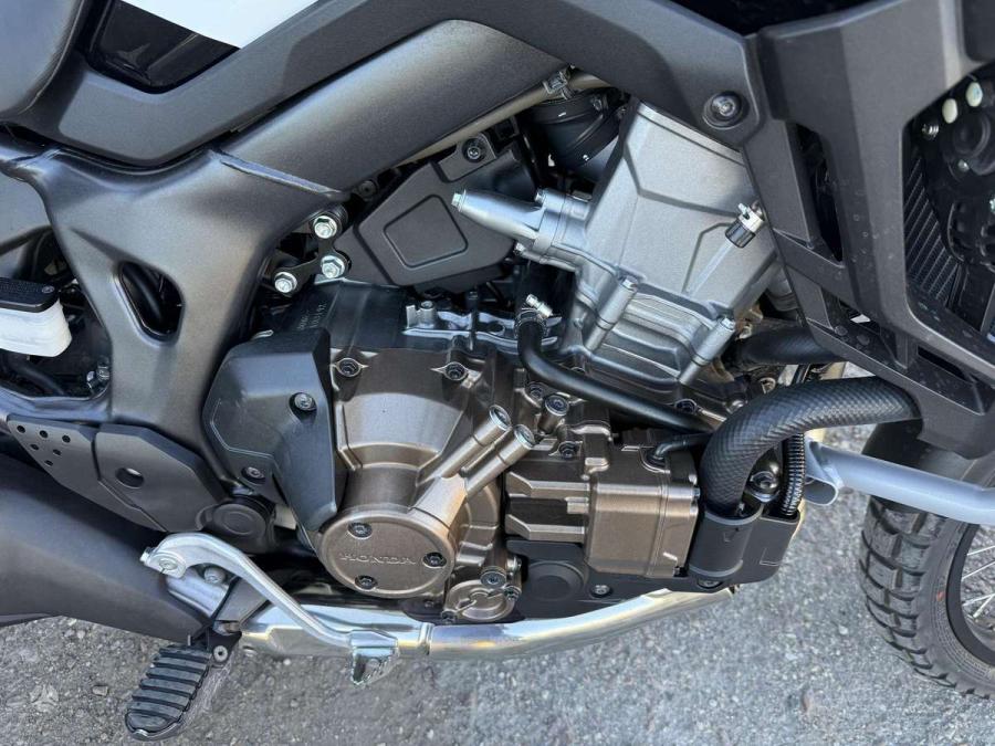Honda CRF 2018 in Ukmerge, with an engine capacity of 1.00 L and mileage of 48 thousand km for 8950 €, photo 17 on AUTOMOTO.COM.LV