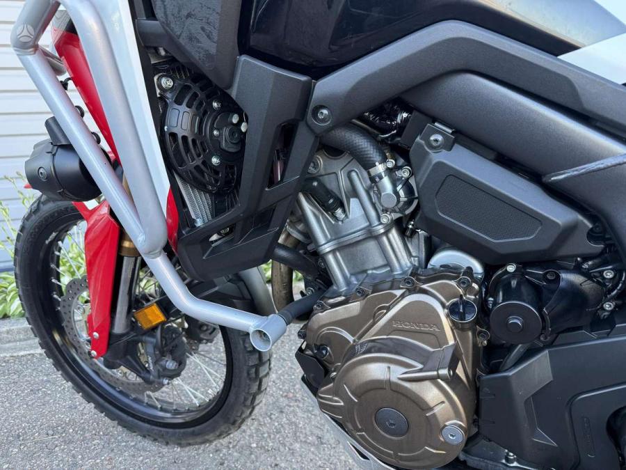 Honda CRF 2018 in Ukmerge, with an engine capacity of 1.00 L and mileage of 48 thousand km for 8950 €, photo 19 on AUTOMOTO.COM.LV
