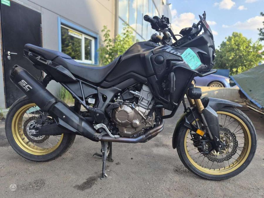 Хонда CRF 2018 в Вильнюс, объемом двигателя 1.00 л и пробегом 40 тыс. км за 7500 €, фото 10 на AUTOMOTO.COM.LV