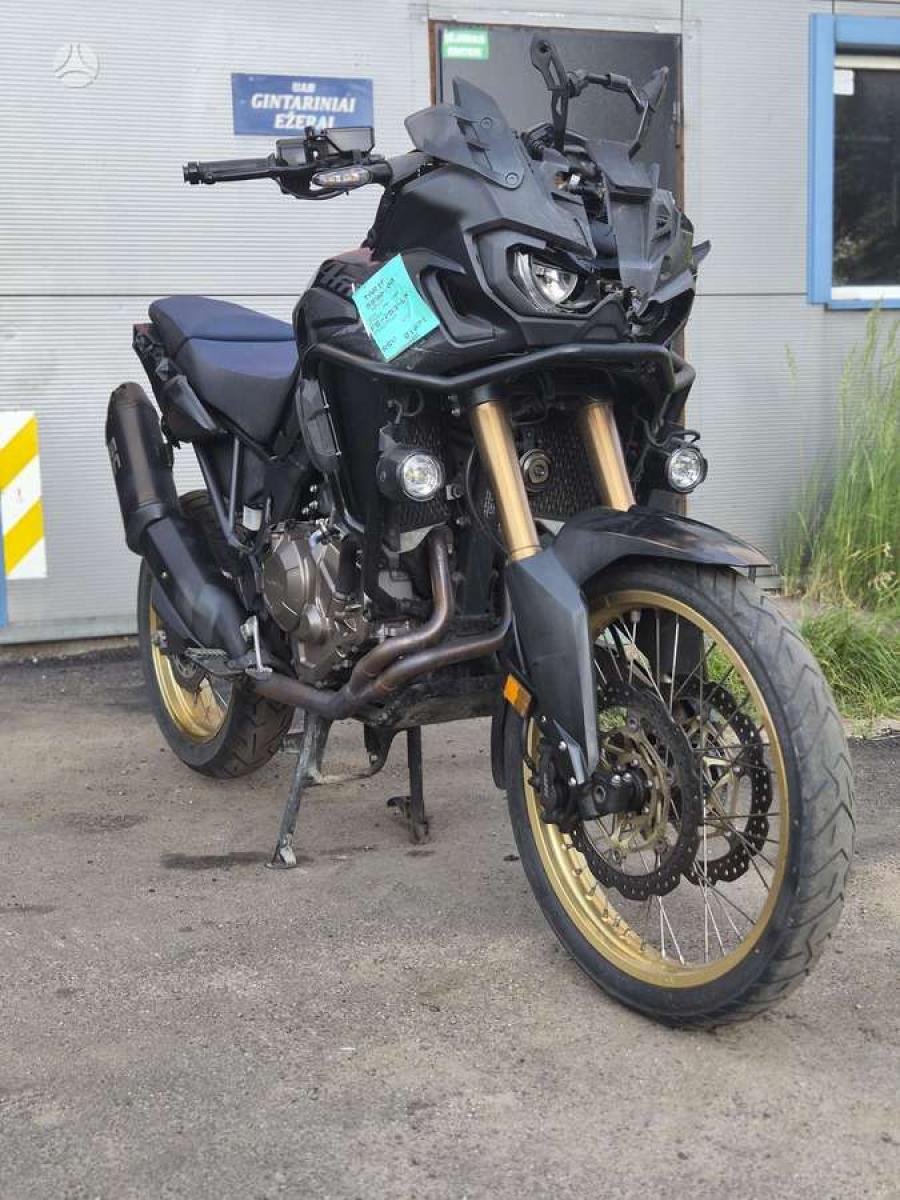 Хонда CRF 2018 в Вильнюс, объемом двигателя 1.00 л и пробегом 40 тыс. км за 7500 €, фото 13 на AUTOMOTO.COM.LV