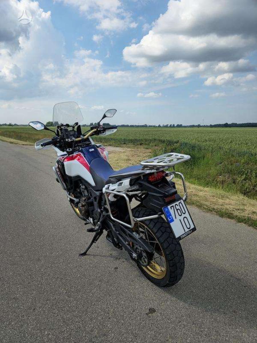 Хонда CRF 2018 в Мажейкяй, объемом двигателя 1.00 л и пробегом 33 тыс. км за 8800 €, фото 8 на AUTOMOTO.COM.LV