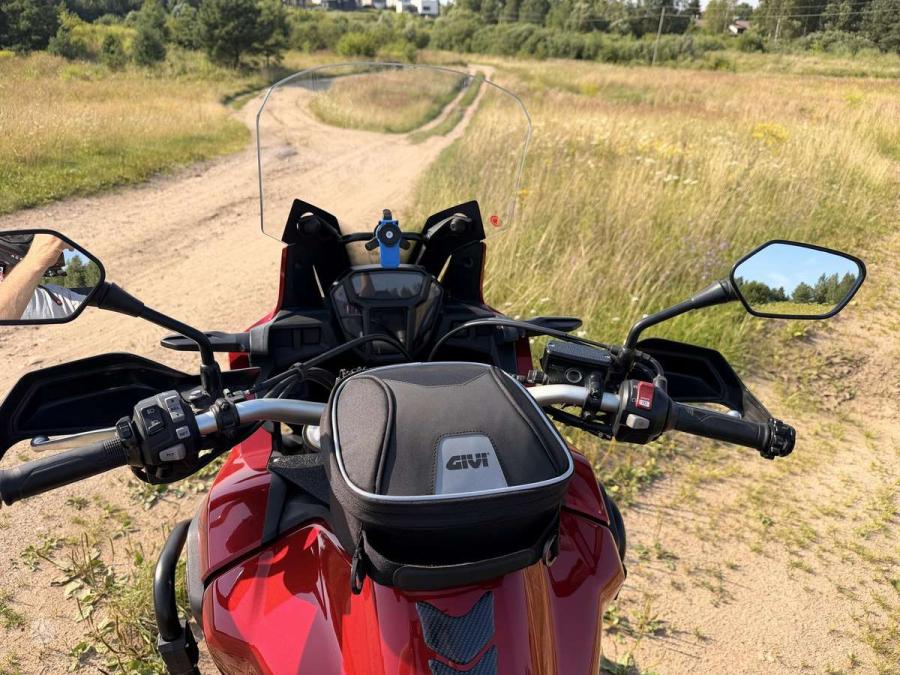 Хонда CRF 2018 в Вильнюс, объемом двигателя 1.00 л и пробегом 86 тыс. км за 7950 €, фото 4 на AUTOMOTO.COM.LV