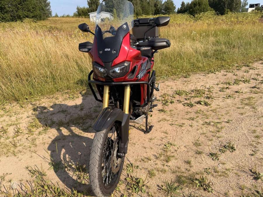 Хонда CRF 2018 в Вильнюс, объемом двигателя 1.00 л и пробегом 86 тыс. км за 7950 €, фото 16 на AUTOMOTO.COM.LV
